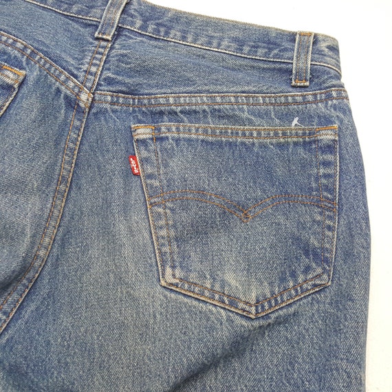 Vintage LEVI'S 501 Kurt Cobain Distressed Style Jeans - Gem