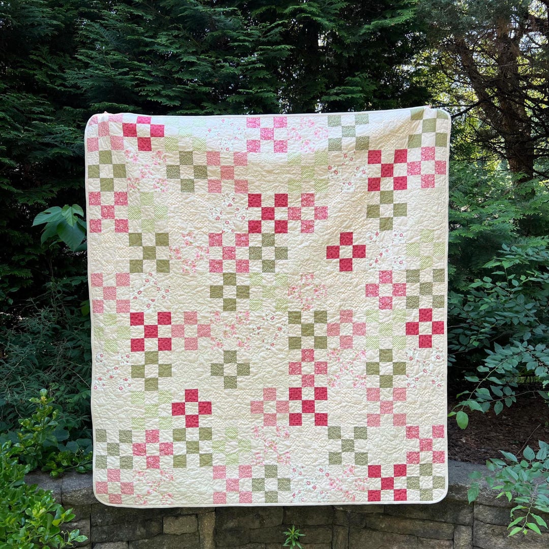 The Traveler Quilt Pattern 9 Patch Quilt Fat Quarter Quilt Sewing ...