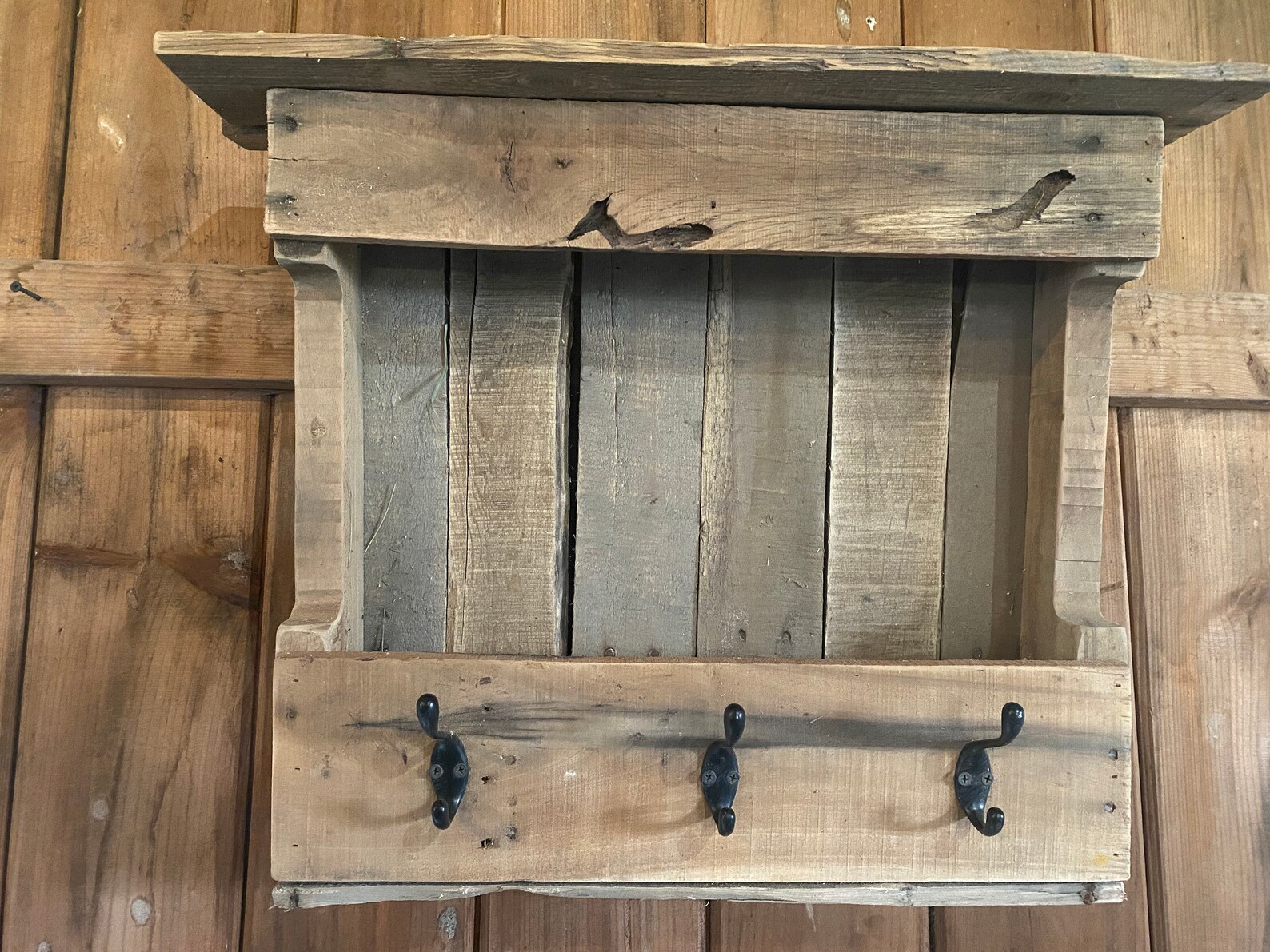 Rustic Reclaimed Pallet Wood Coat Rack/shelf - Etsy