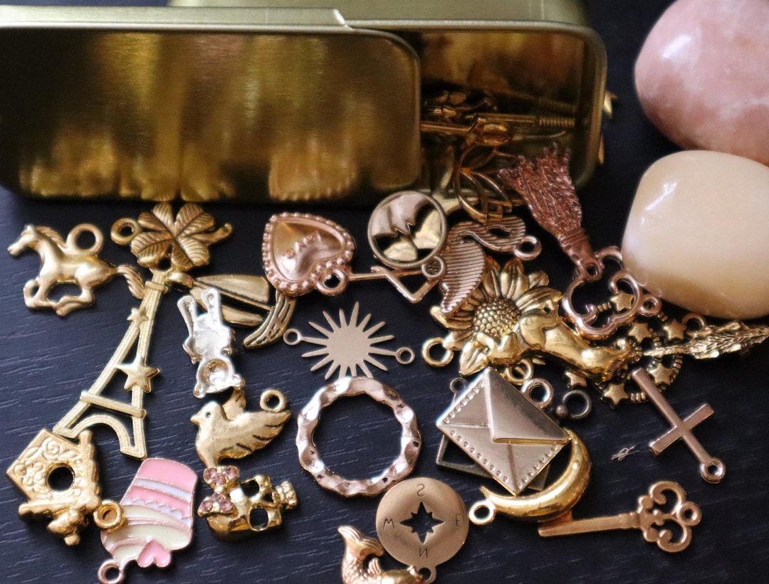 Golden Lenormand Charm Set – 36 Casting Charms Kit, Luxury Metal Box ...