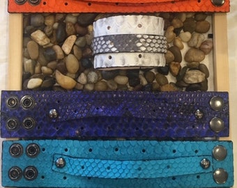 Items similar to Simple Sculptural Python Cuff on Etsy