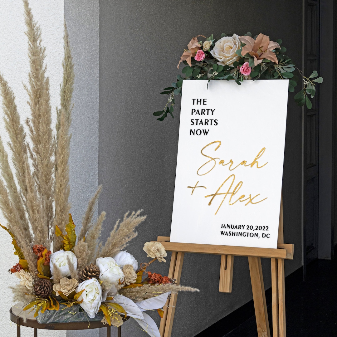 Acrylic Wedding Welcome Sign, Ceremony Welcome Sign, Modern Gold ...