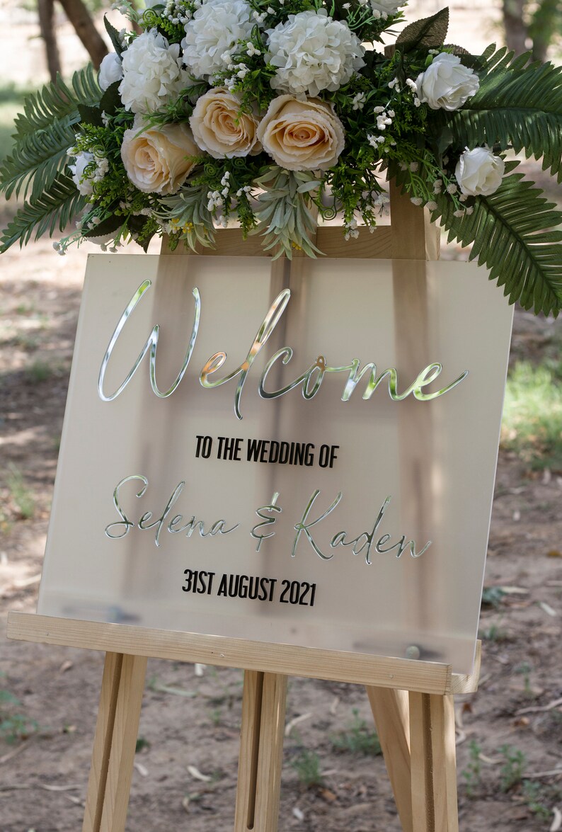 Frosted Acrylic Last Name Wedding Sign 3D Wedding Welcome - Etsy