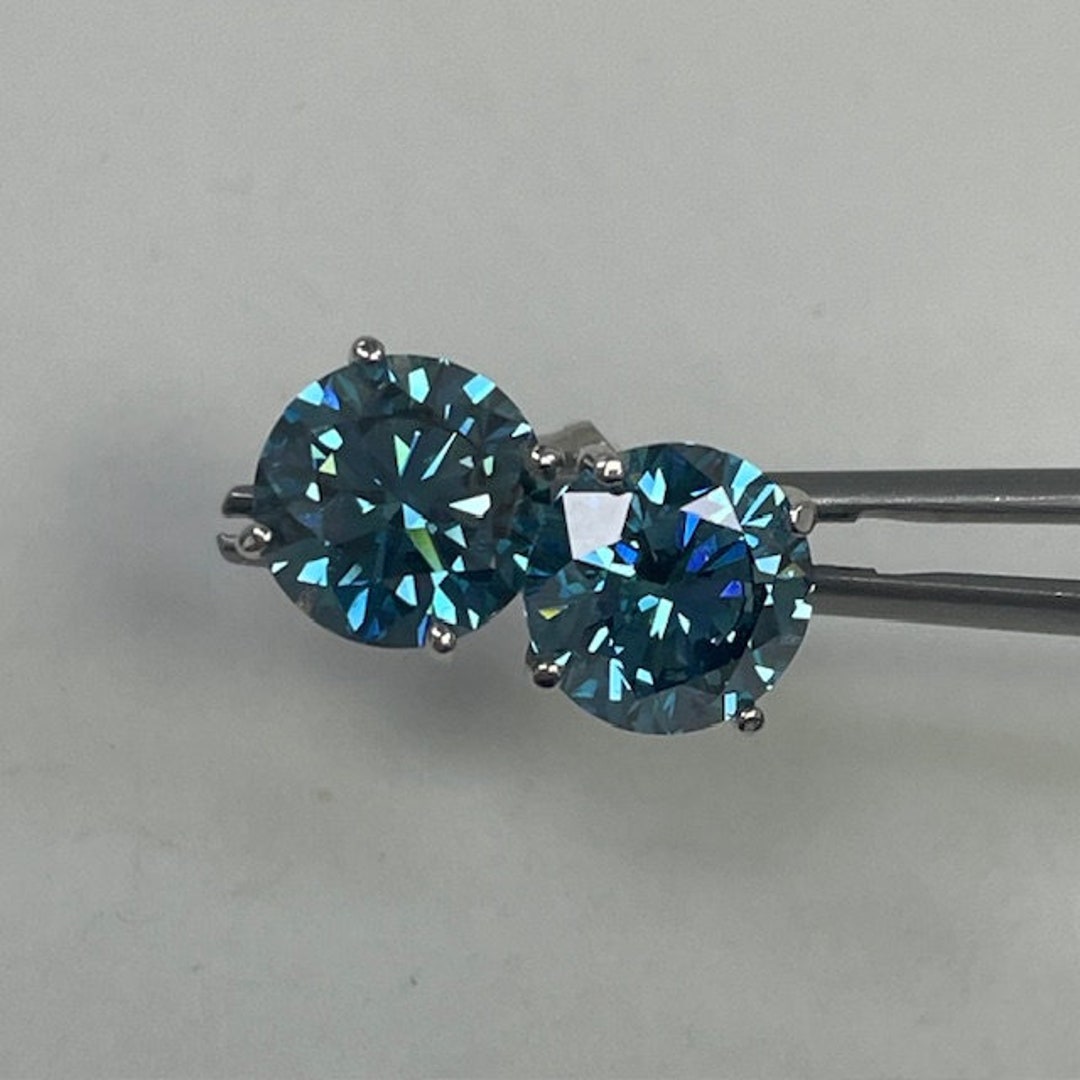 Lab Grown / Created Blue Diamond Round Stud Earrings 14kt White Gold 4 ...