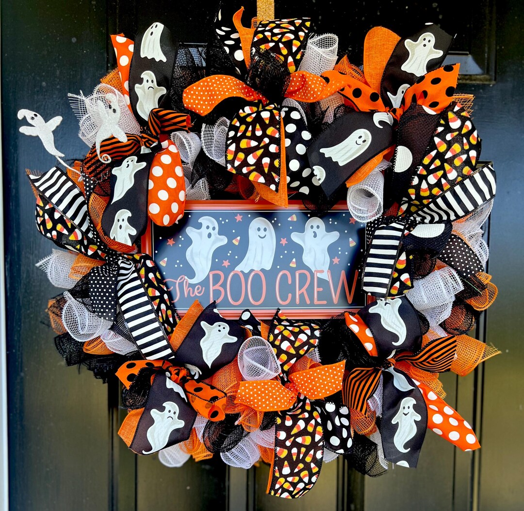 Halloween Wreath Boo Crew Black White Ghost Halloween Wreath, Ready to ...