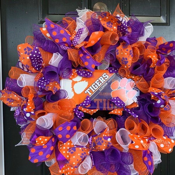 Tiger Wreath - Etsy