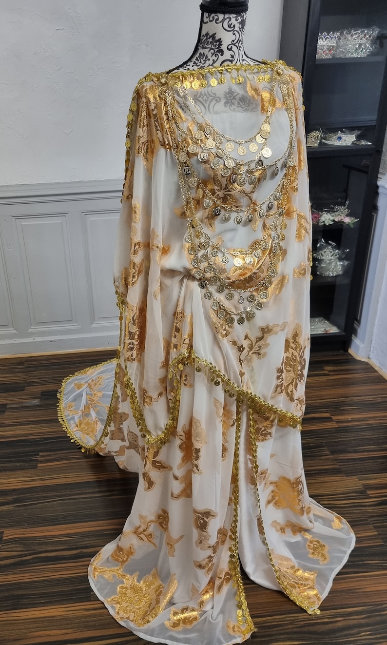 Tenue traditionnelle chaoui chaouia mariage robe chaoui algérienne ...