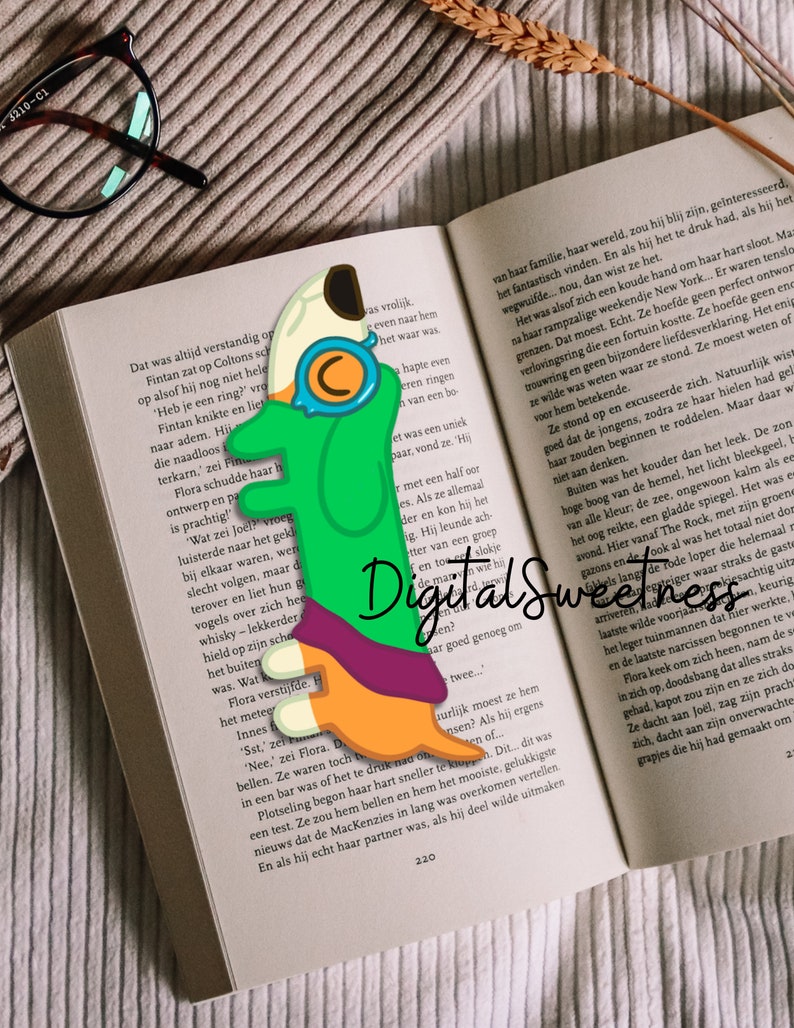 Handdrawn Madge - Chilli Heeler - Granny Bingo Longdog Bookmarks ...