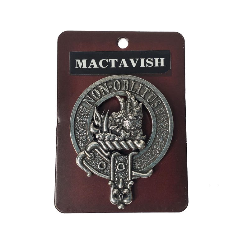 Mactavish Cap Badge - Pewter Clan Crest Badge - Gaelic Themes Cap Badge ...