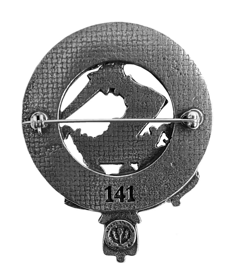 Wallace Cap Badge - Pewter Clan Crest Badge - Gaelic Themes Cap Badge ...