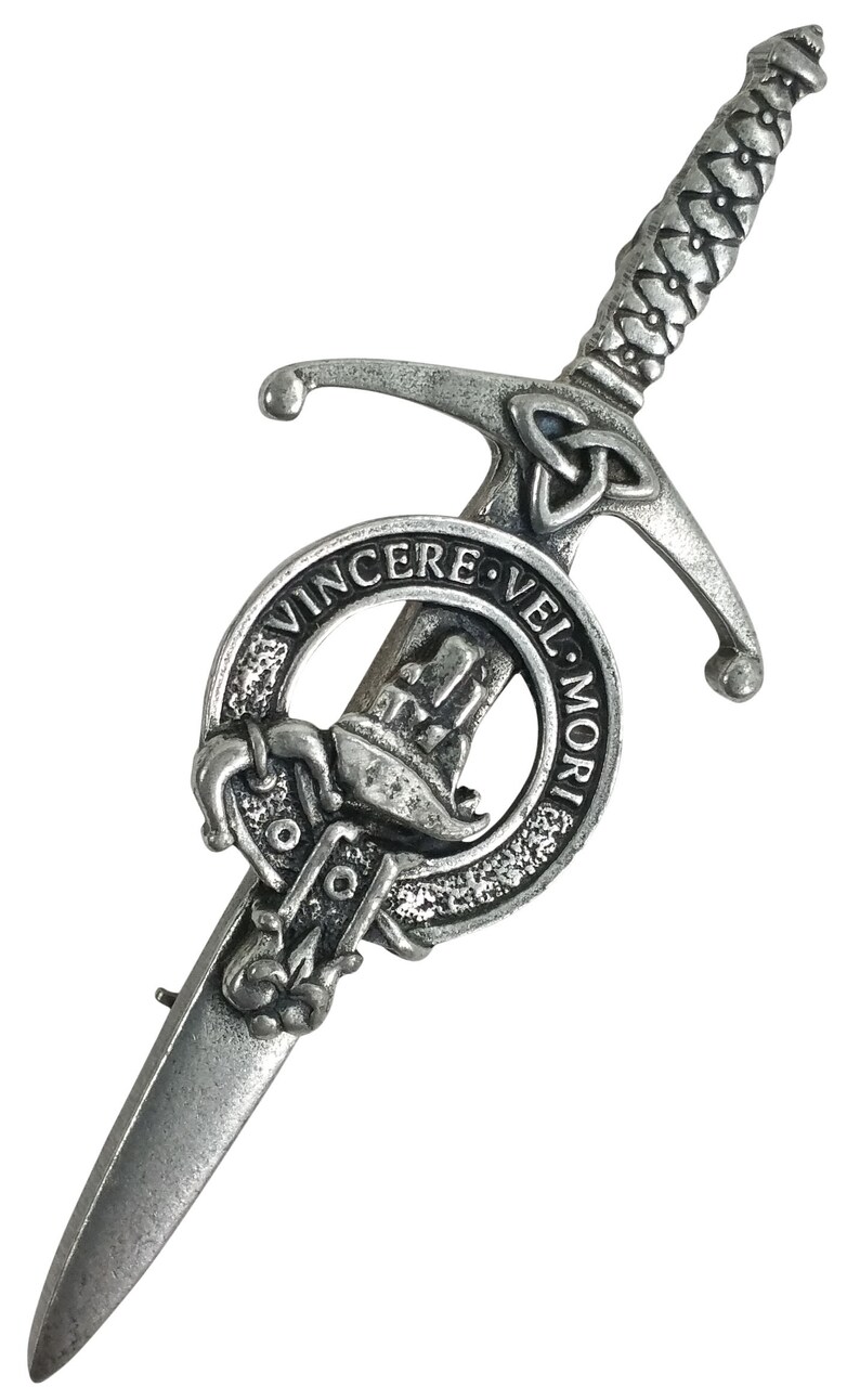 Macneill Clan Crest Kilt Pin - Gaelic Themes Kilt Pin - Vincere Vel ...