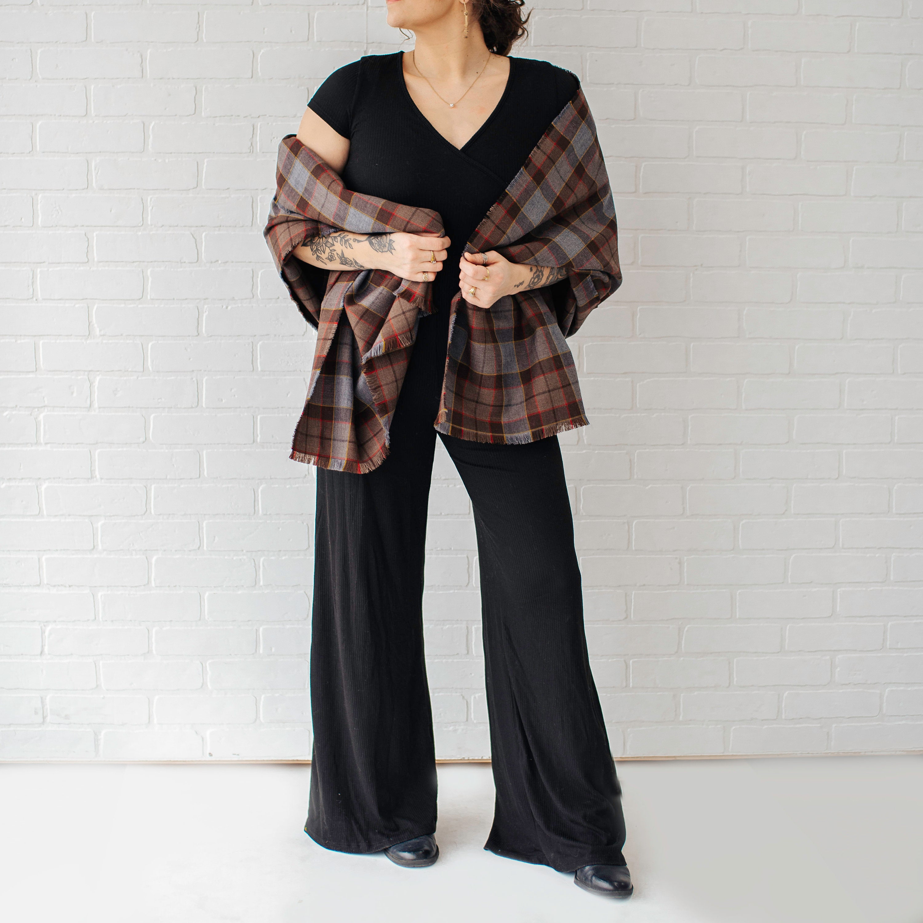 OUTLANDER Stole - Official Premium Wool Tartan Woven in Scotland ...