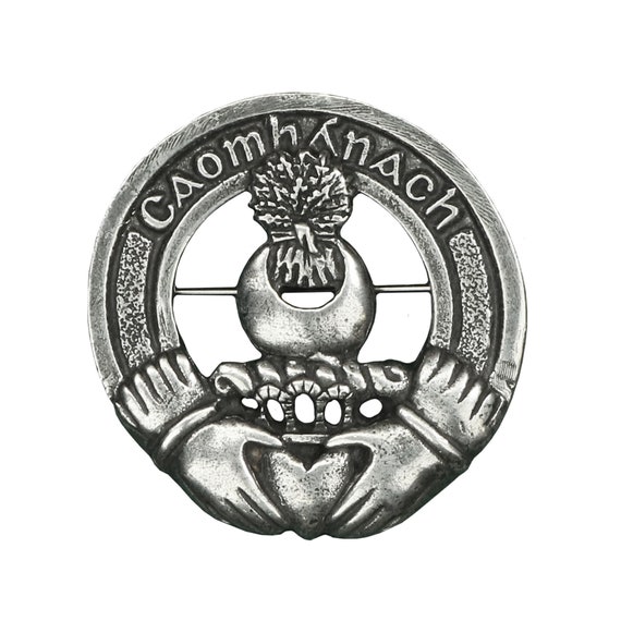 Kavanagh caomhanach Irish Family Crest Cap Badge/brooch | Etsy