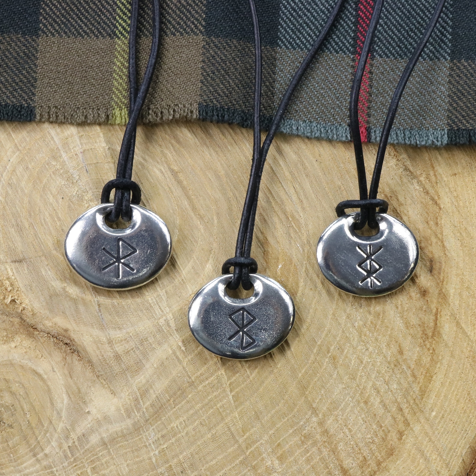 Safe Travel Bind Rune Pewter Pendant Made in Cornwall - Etsy