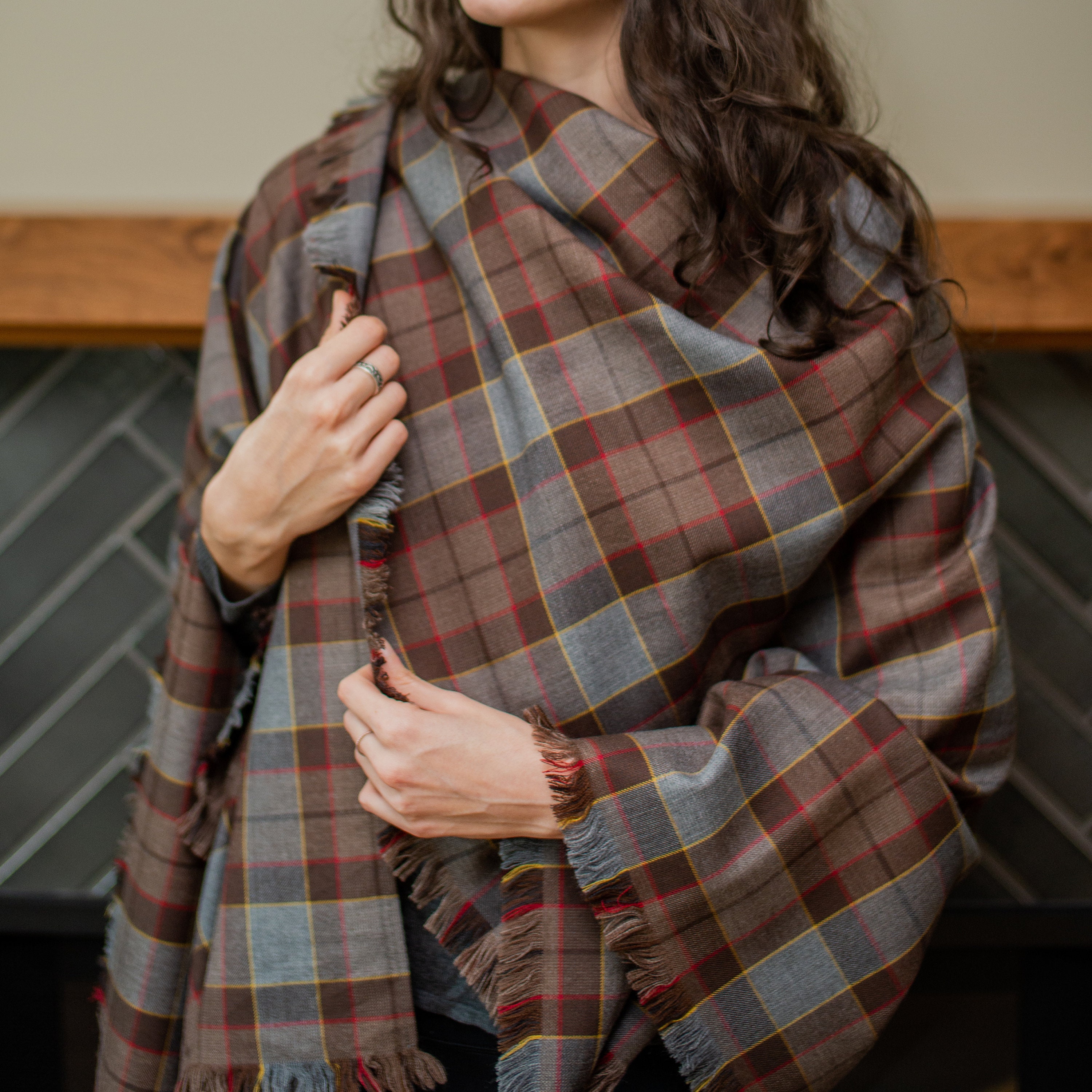 OUTLANDER Shawl in Officially Licensed Authentic Premium Wool Tartan ...