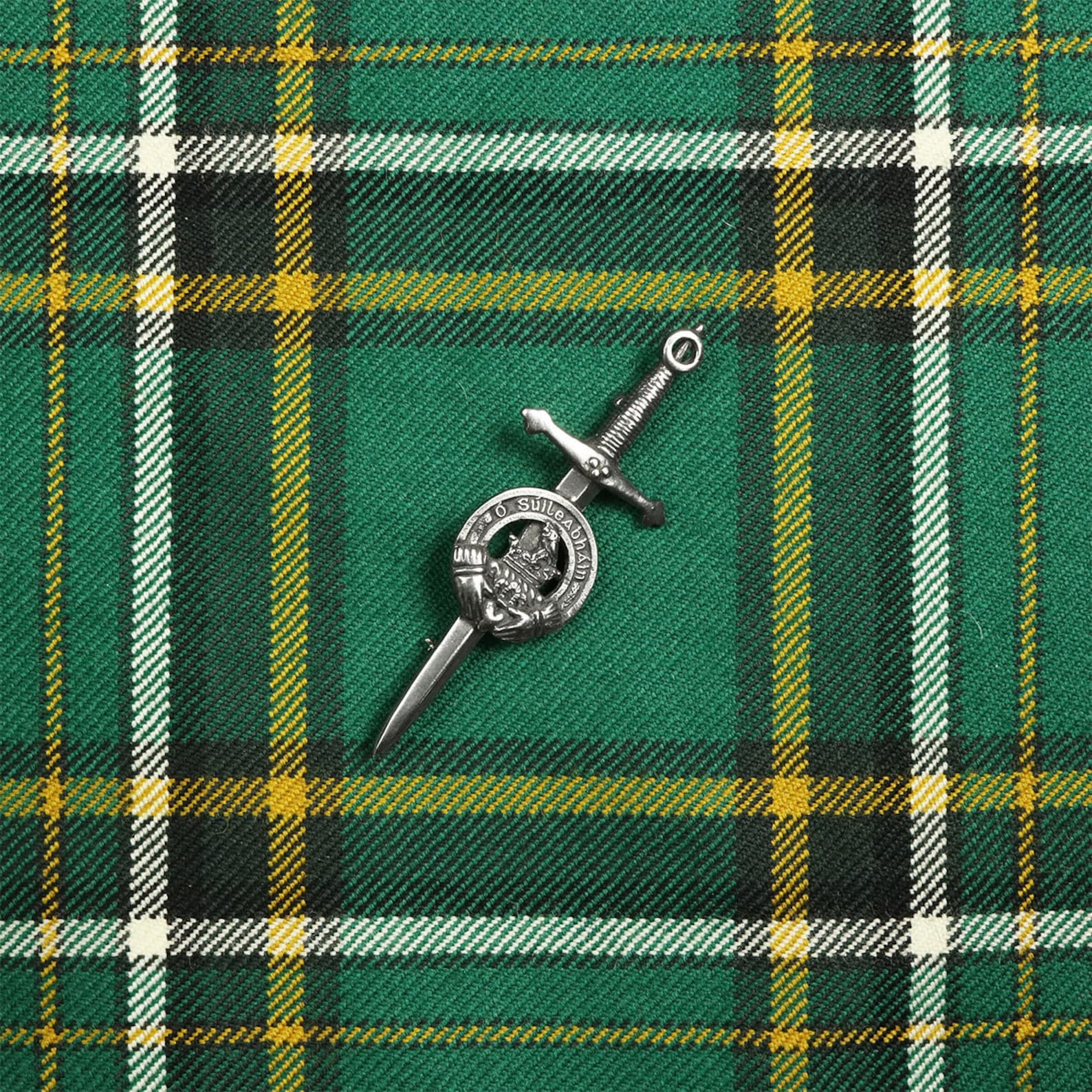 O'sullivan (o'suileabhain) Irish Family Crest Kilt Pin - Made in ...