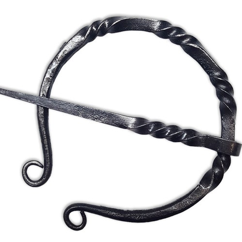 Penannular Brooch Classic Wrought Iron Outlander Inspired - Etsy