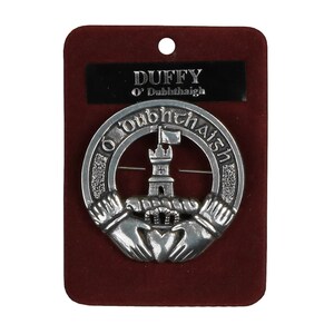 Duffy (o'dubhthaigh) Irish Family Crest Cap Badge/brooch - Made in ...