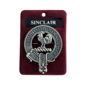Sinclair Cap Badge - Pewter Clan Crest Badge - Gaelic Themes Cap Badge ...