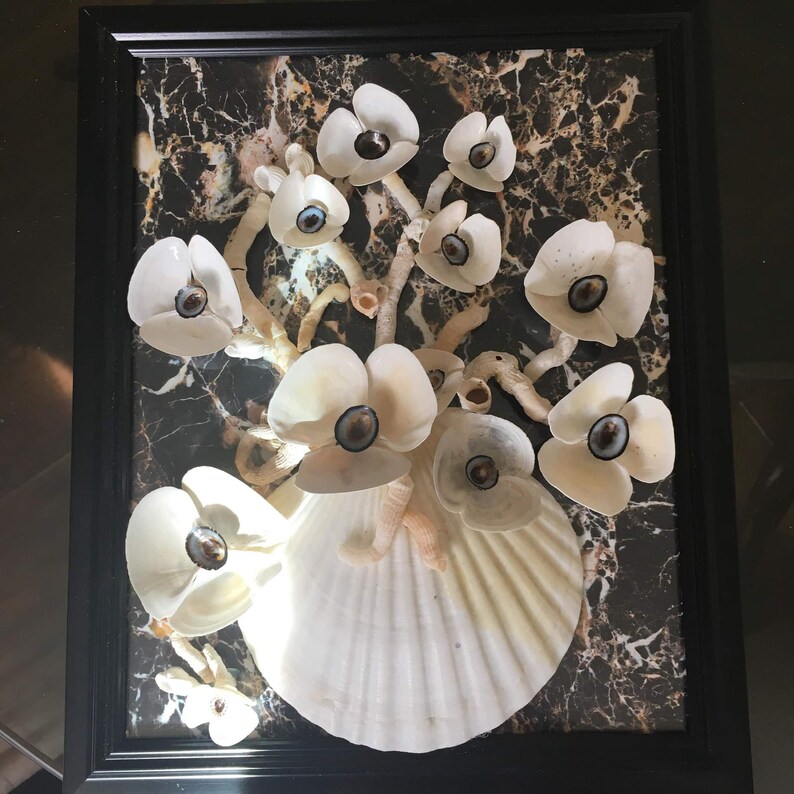 Handmade Shell Flowers, Wall Art, Seashell Flower - Beach Decor ...