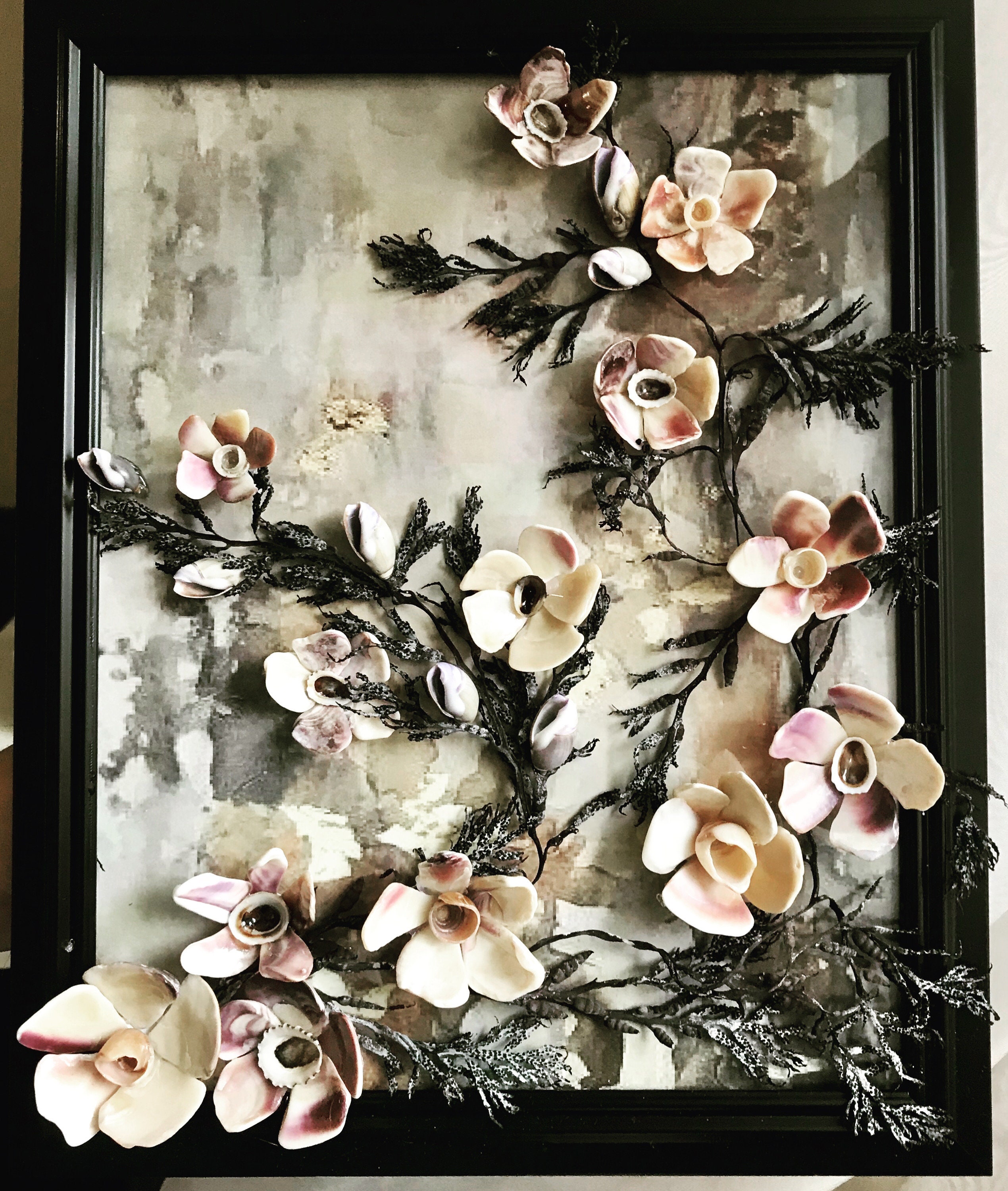Handmade Shell Flowers, Wall Art, Seashell Flower - Beach Decor ...