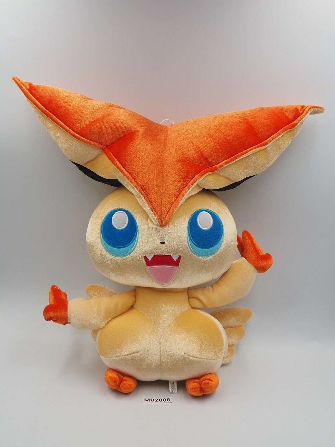 Victini Mb2808 Shiny Pokemon Banpresto Dx 2011 Plush 14 Stuffed Toy ...