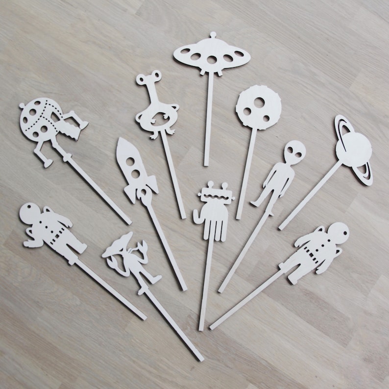 The Space Travelers LAMPA Shadow puppet theatre | Etsy