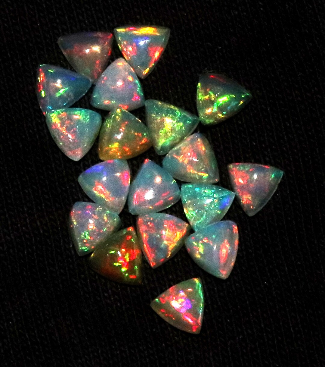 Handmade Natural Ethiopian Fire Opal 8 Mm Trillion Cabs / Opal Cabs ...