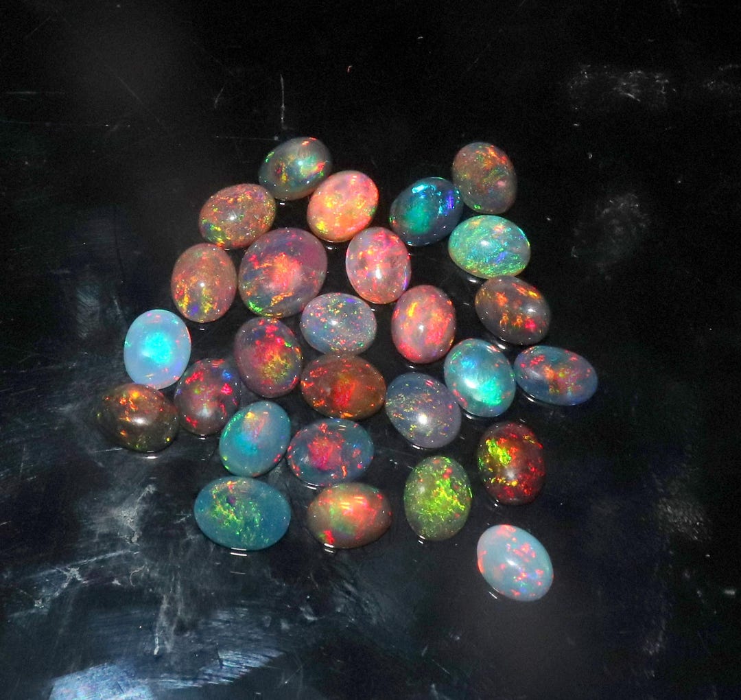 Handmade Natural Ethiopian Welo Fire Black Opal 4 X 6 Mm Cabochon Opal ...