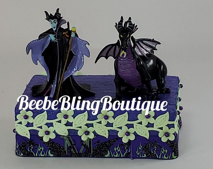 Disney Sleeping Beauty Cake Topper. Maleficent and Dragon Centerpiece ...