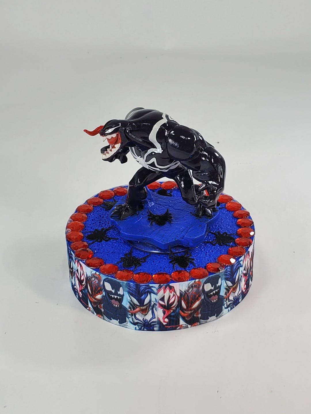 Disney Venom Cake Topper. Venom Centerpiece Decoration. A Great ...