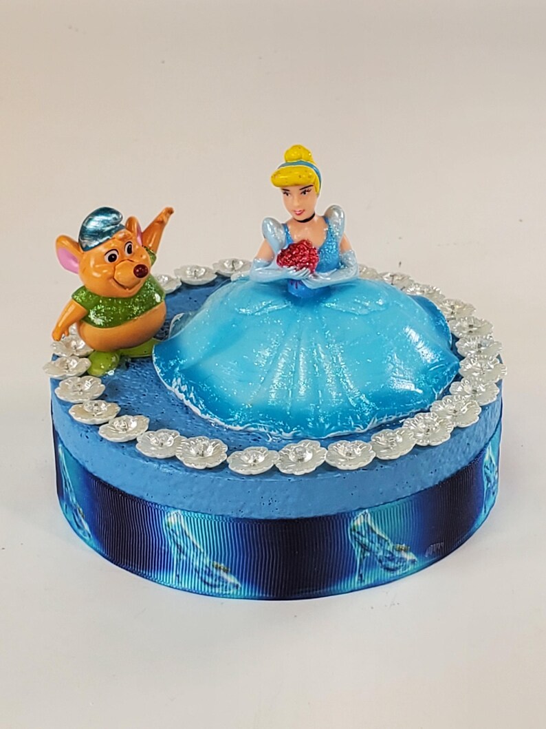 Disney Cinderella Cake Topper. Princess Cinderella Centerpiece ...