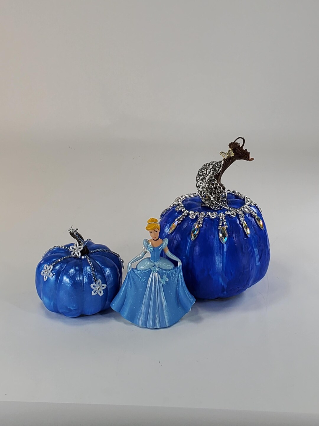 Disney Cinderella Centerpiece. Pumpkin Bling and Cinderella Figure. A ...