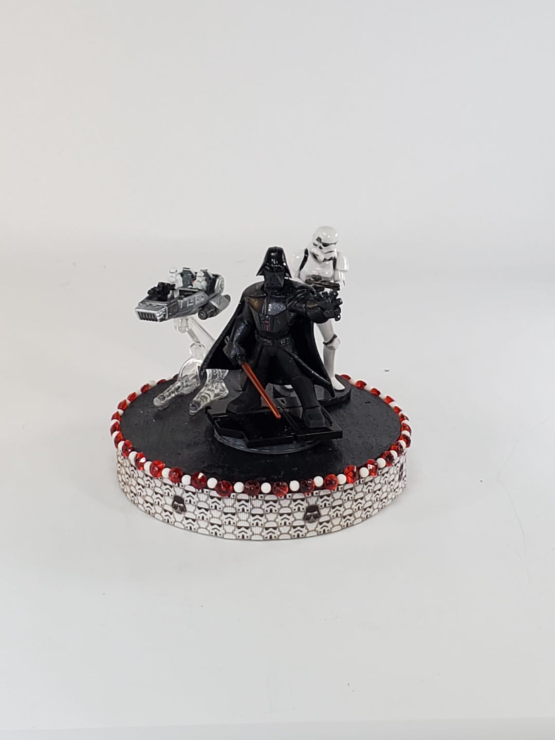 Disney Darth Vader Cake Topper. Star Wars Centerpiece Decoration. A ...
