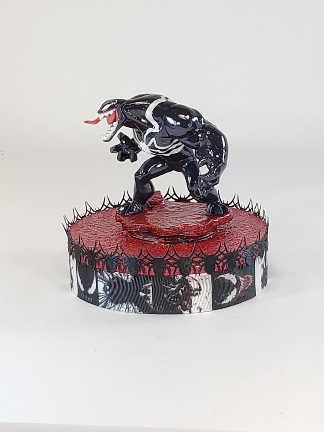 Disney Venom Cake Topper. Venom Centerpiece Decoration. A Great ...