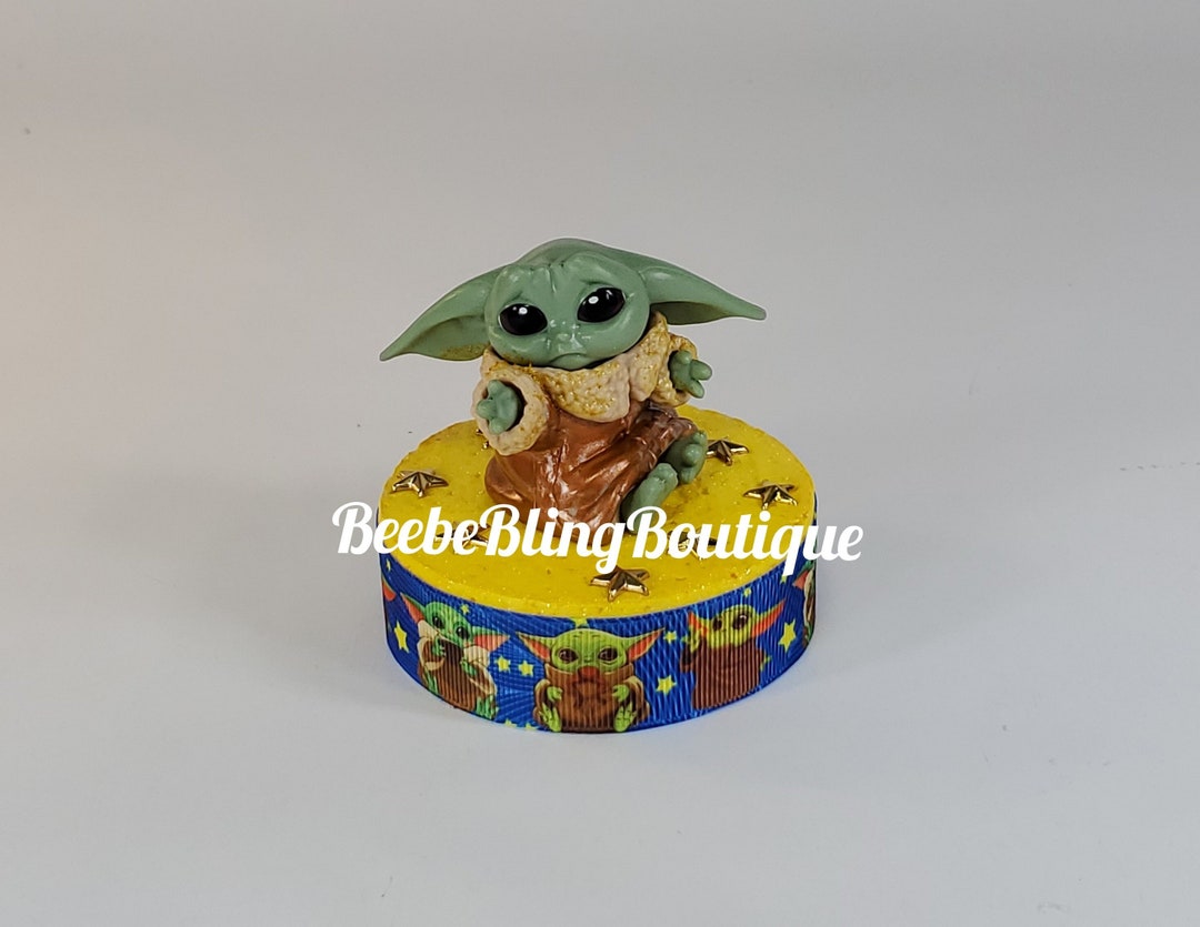 Disney Baby Yoda Cake Topper. Star Wars Centerpiece Decoration. A Great ...