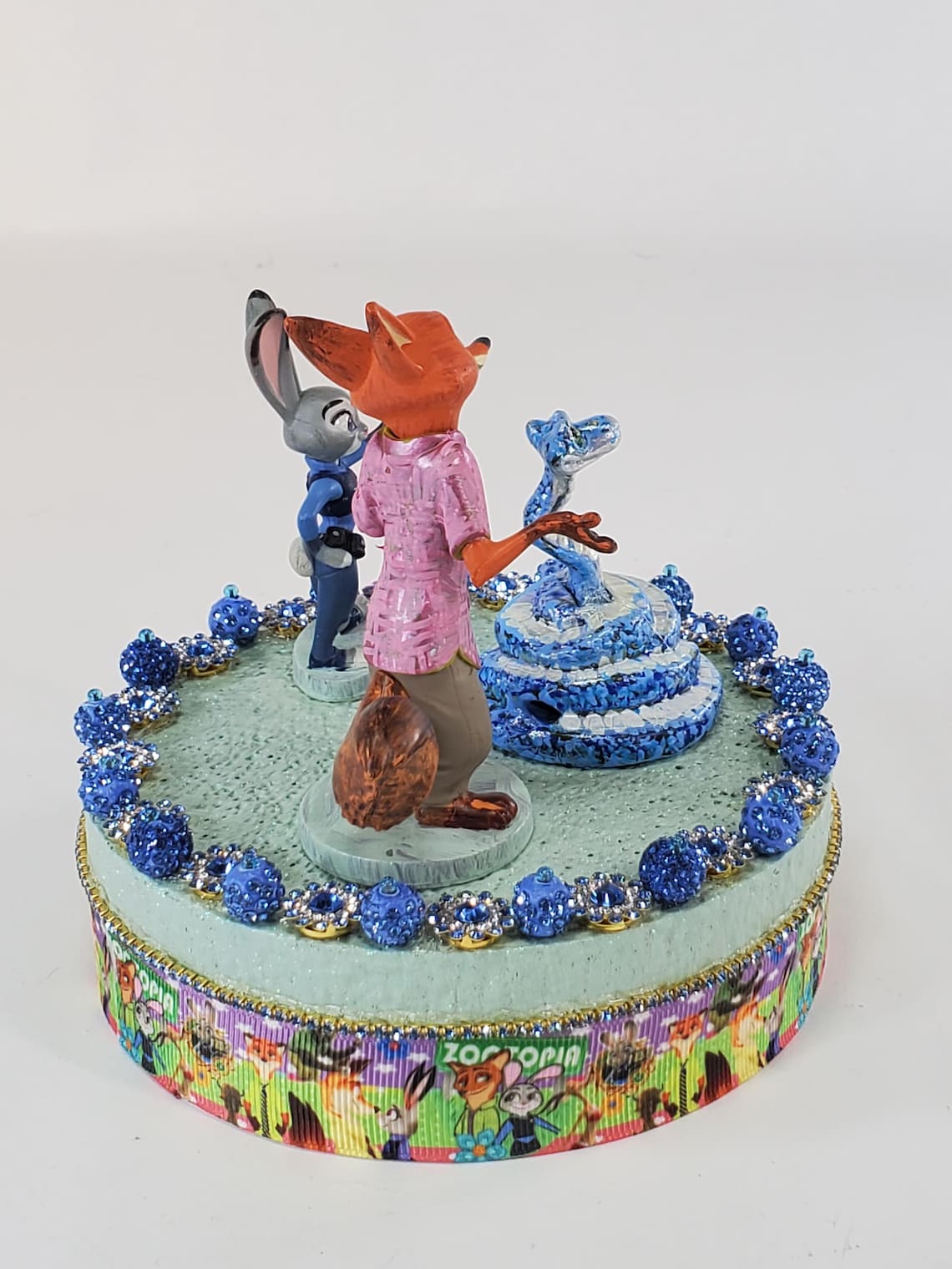 Disney Zootopia 2 Cake Topper. Zootopia 2 Centerpiece Decoration. A ...