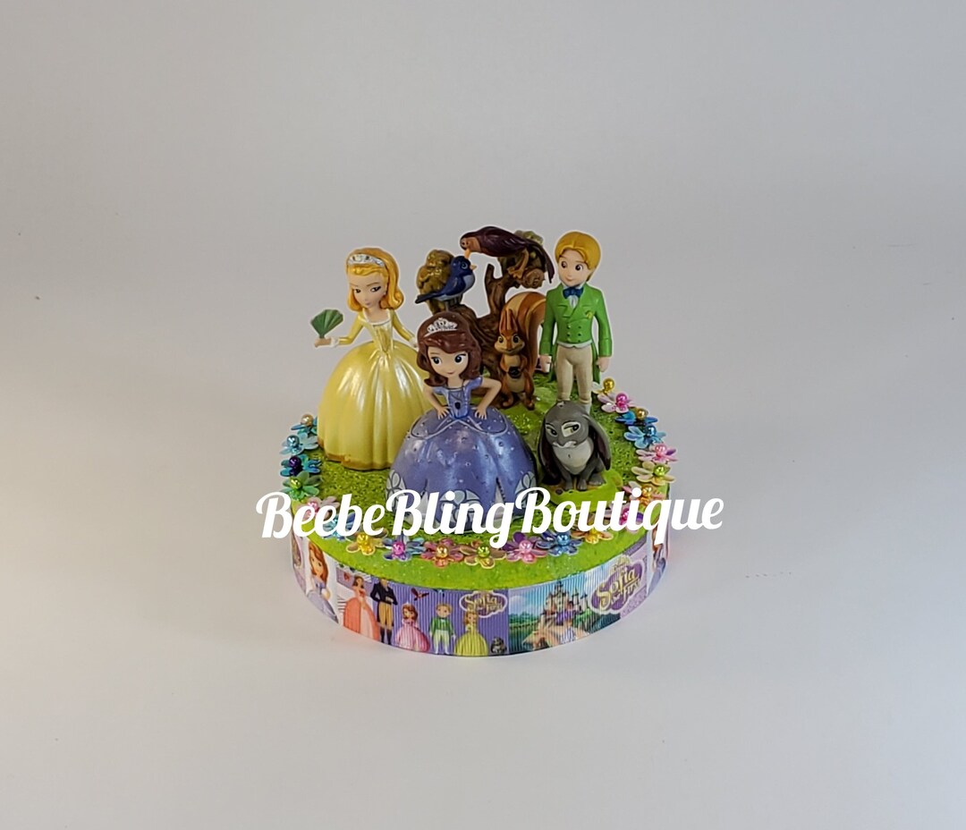 Disney Princess Sofia Cake Topper. Princess Sofia and Family ...