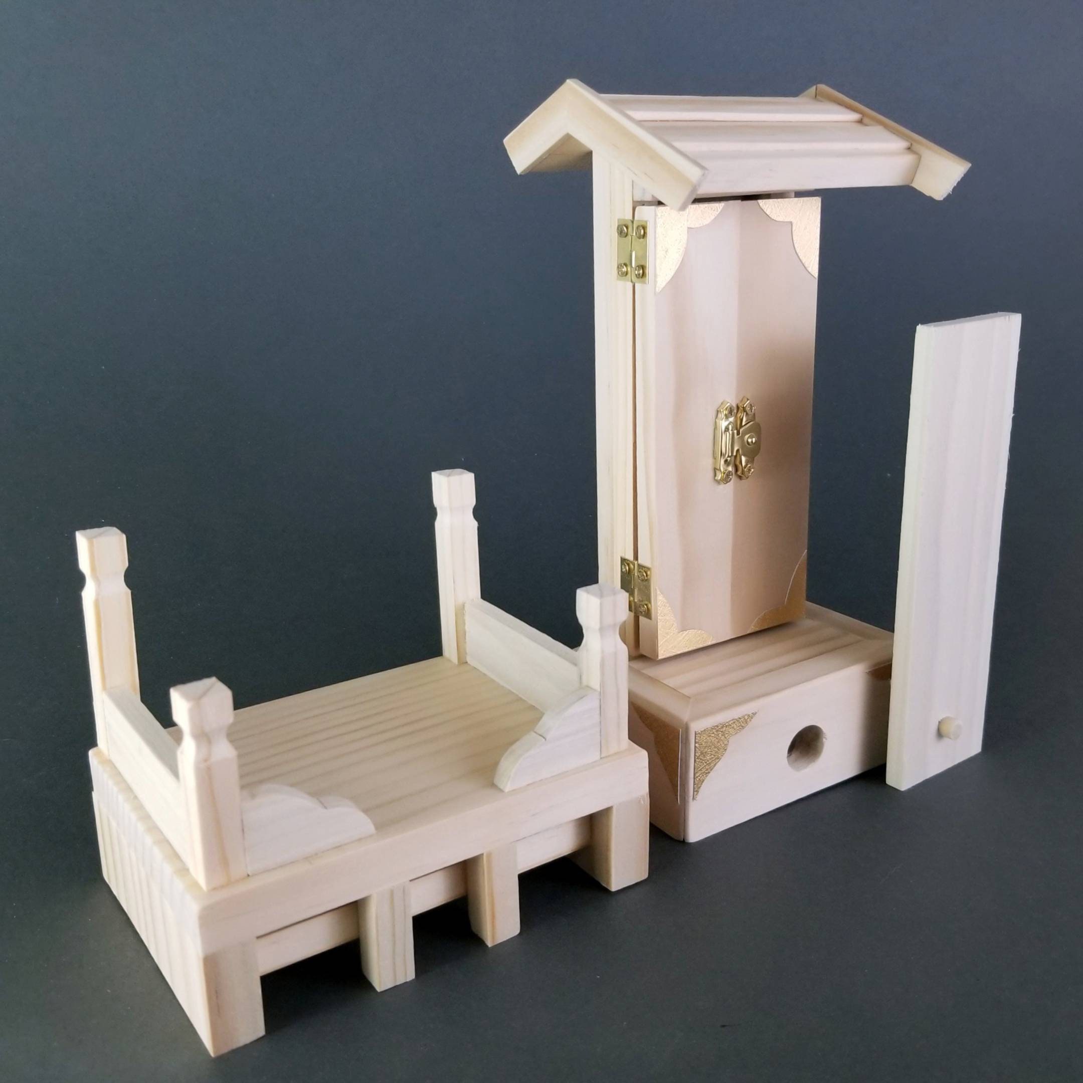 Small Memorial Shrine. Small Spirit House. Butsudan Ihai | Etsy