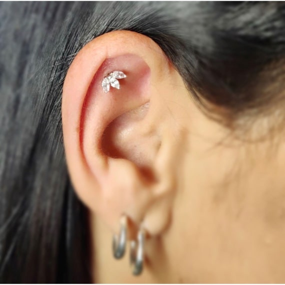 14k Solid Gold Labret 3 Marquise Reverse Screw Tragus Ear | Etsy