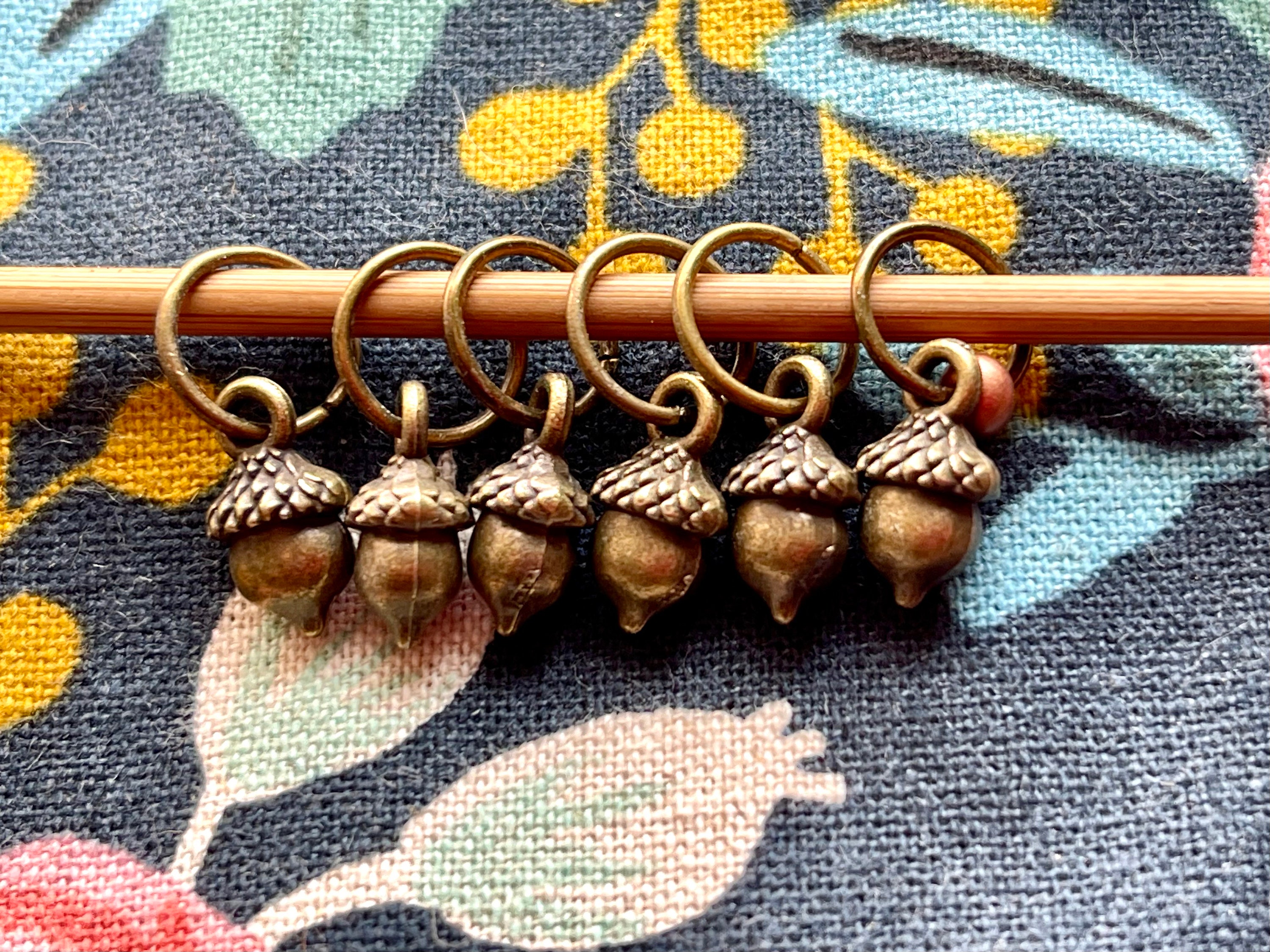 Bronze Acorn Snag Free Stitchmarkers, Yarn Jewelry, Gift for Knitters ...
