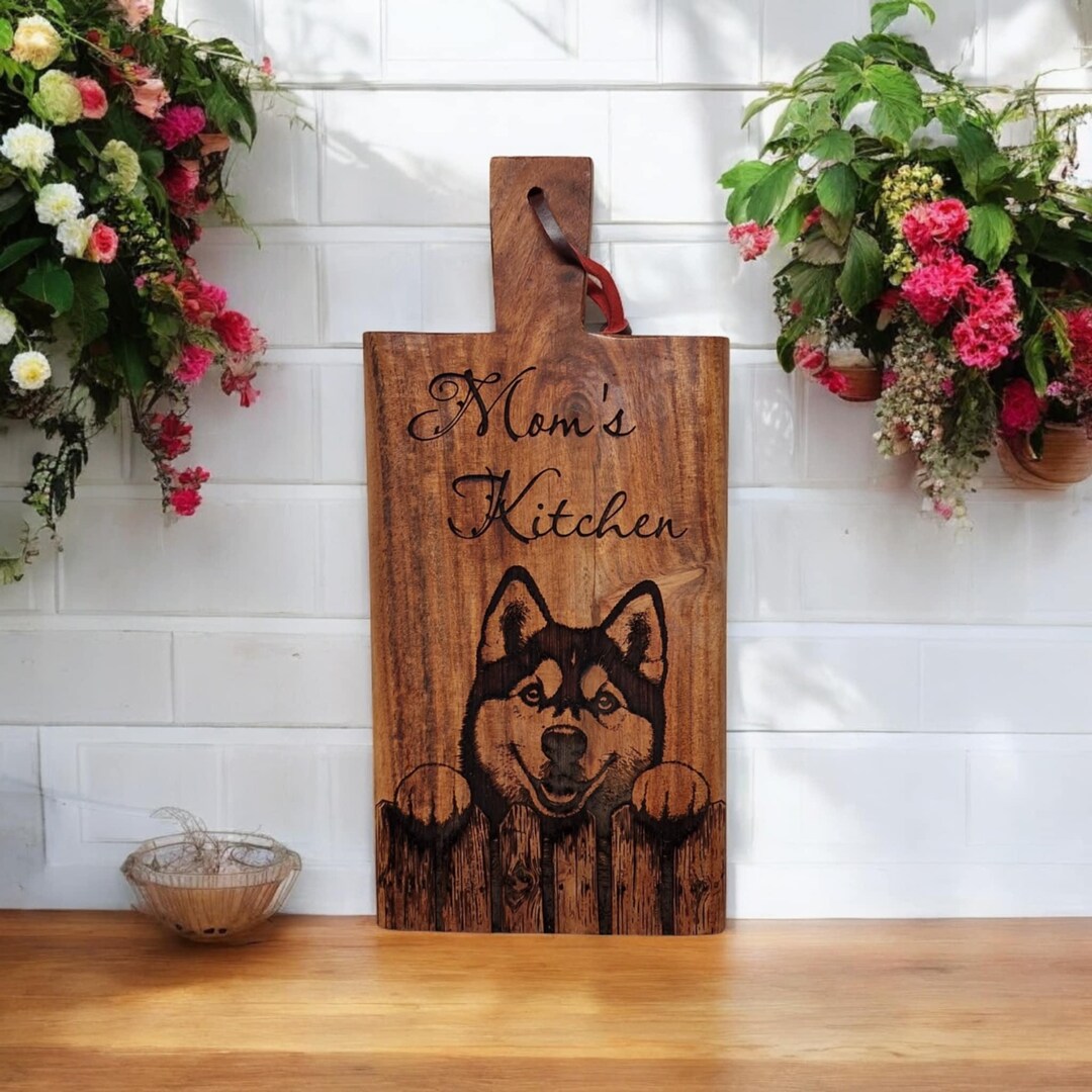 Husky Dog - Kitchen - Bar Chopping Board - Acacia Wood - Engraved Board ...
