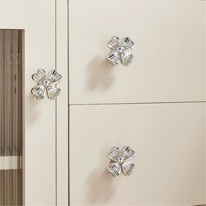 Brass Chrome Four Leaf Flower Cabinet Knobs Handles Drawer Knobs Pulls ...