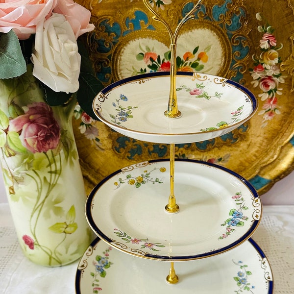 China Cake Stand - Etsy