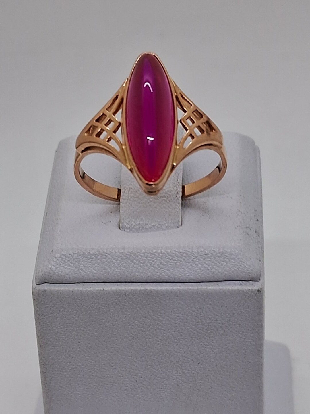 So Much Beautiful Last Century Ruby GOLD 14K Ring Stamp 583 ROYAL USSR ...