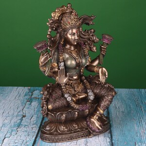 Maa Lakshmi Statue - Goddess of Wealth - Prosperity - Mother Laxmi Idol ...