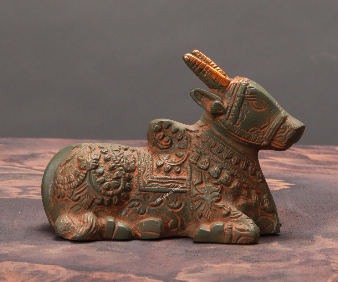 Brass Nandi Statue With Stone Work , Lord Shiva Wagon Sculpture ...