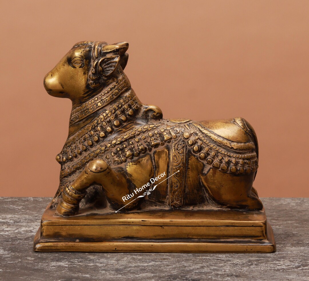 Brass Nandi Statue Antique Finish, Lord Shiva Wagon Sculpture, Sitting ...