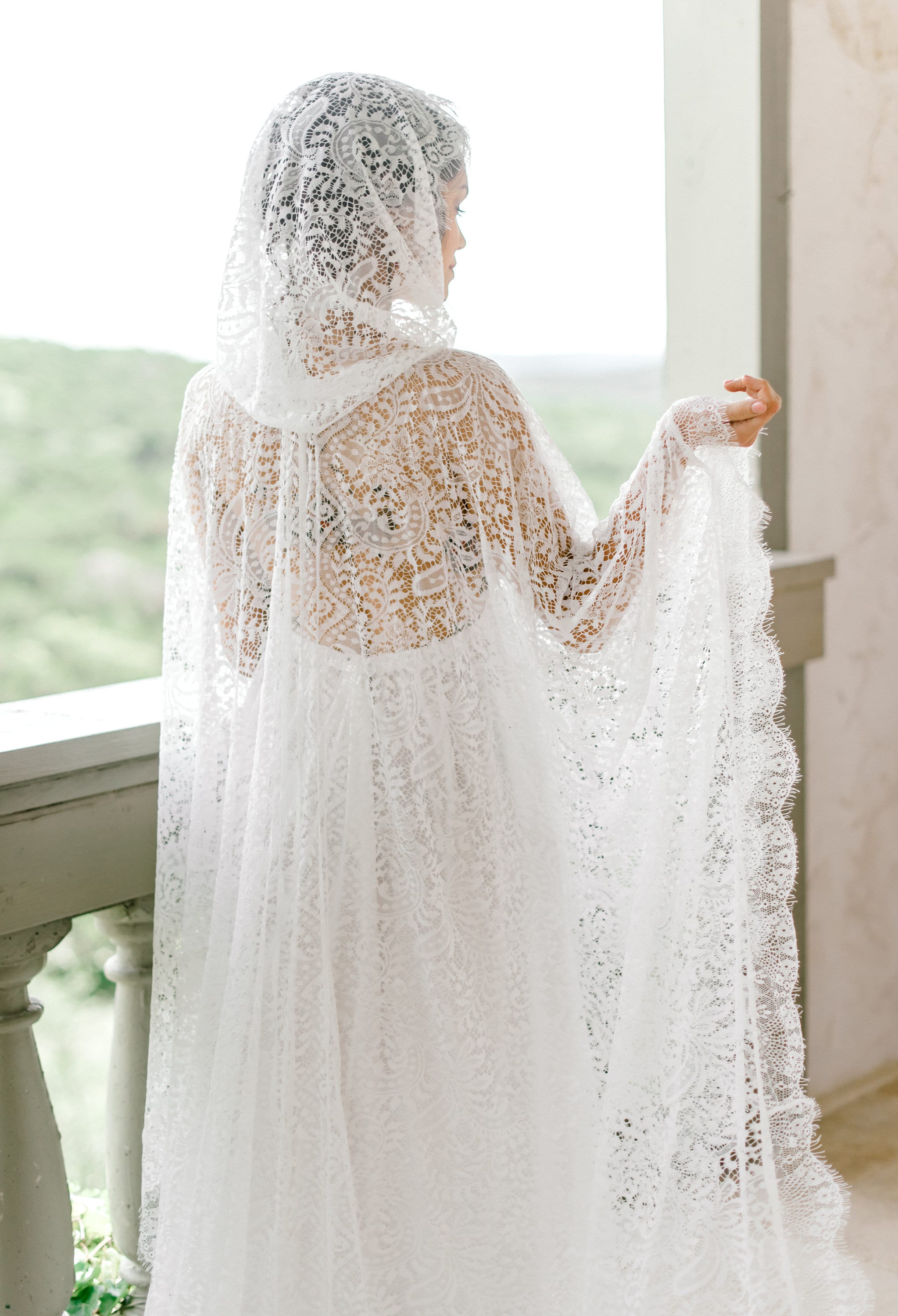 LACE BRIDAL CAPE With Hood Wedding Day Boudoir Robe Wedding - Etsy