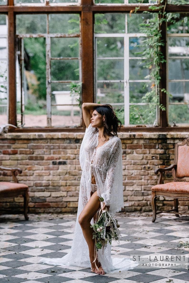LACE BRIDAL ROBE for Wedding Day Boudoir Photo Shoot Lace | Etsy